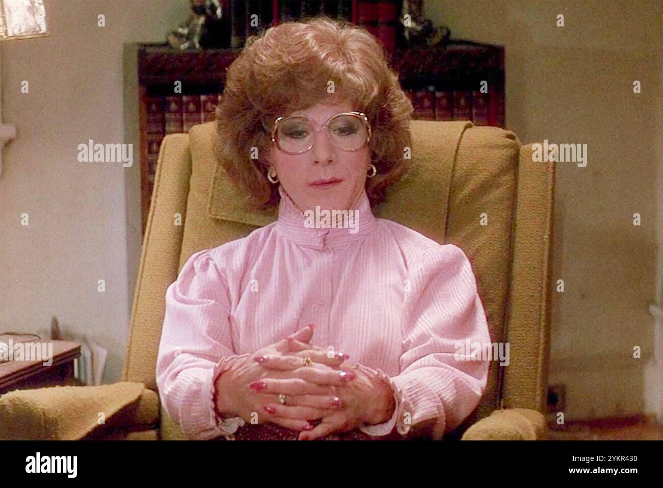 TOOTSIE 1982 Columbia Pictures film with Dustin Hoffman as Michael Dorsey Stock Photo - Alamy