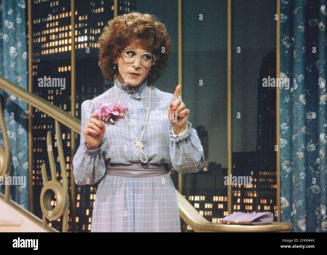 TOOTSIE 1982 Columbia Pictures film with Dustin Hoffman as Michael Dorsey Stock Photo - Alamy