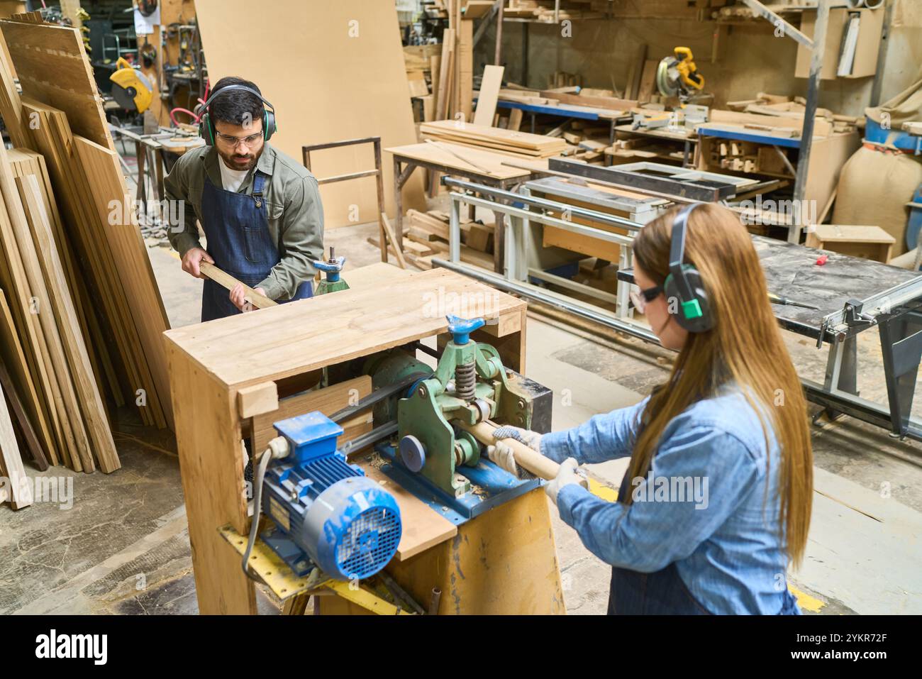 Teamwork efficiency hi-res stock photography and images - Alamy