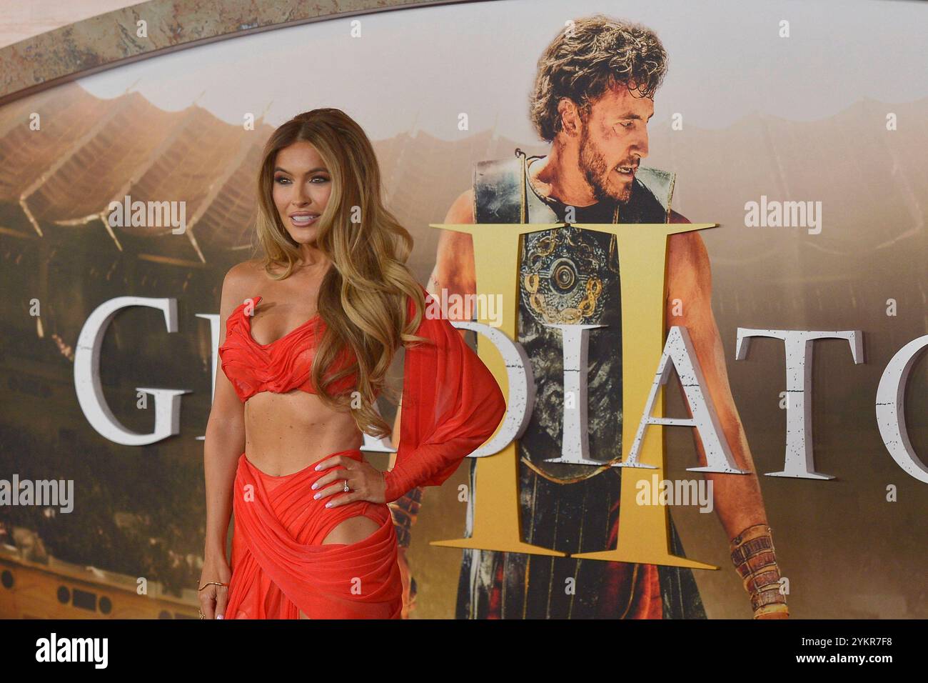 Chrishell Stause bei der Premiere des Kinofilms Gladiator II im TCL ...