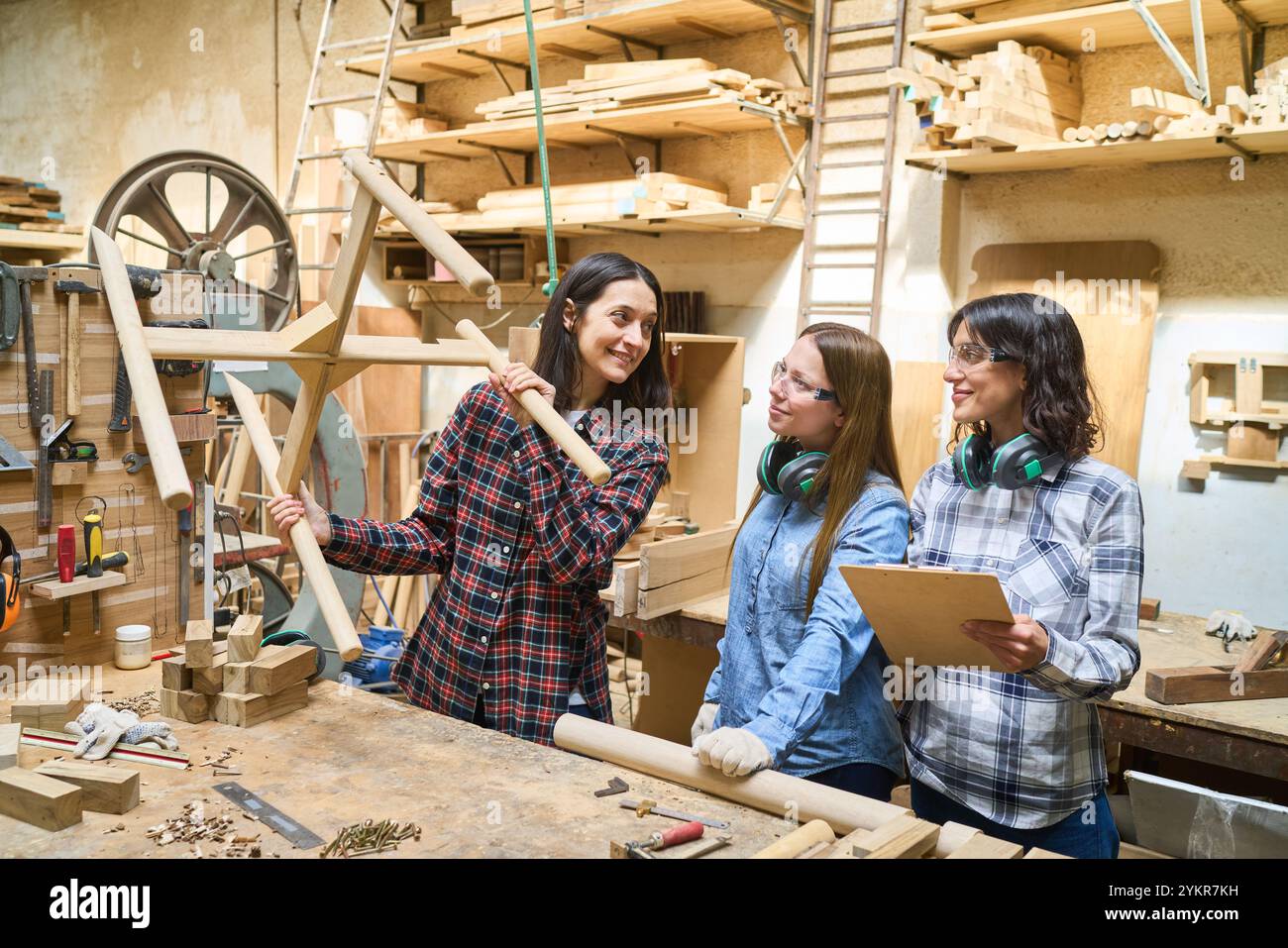 Woman creating craft project workshop hi-res stock photography and images - Alamy
