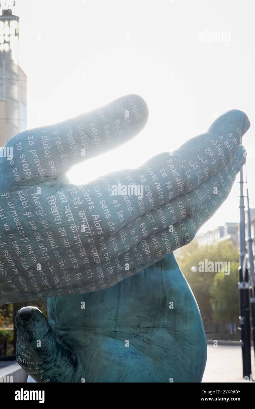 Human statue amsterdam hi-res stock photography and images - Alamy
