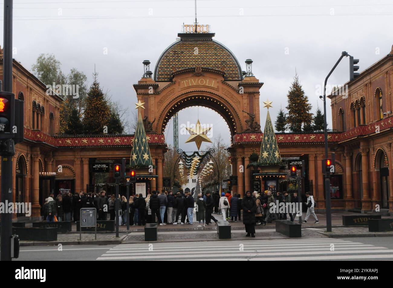 Copenhagen/ DenmarK/19 November 2024/ Jul i tivoli or chistms in tivoli ...