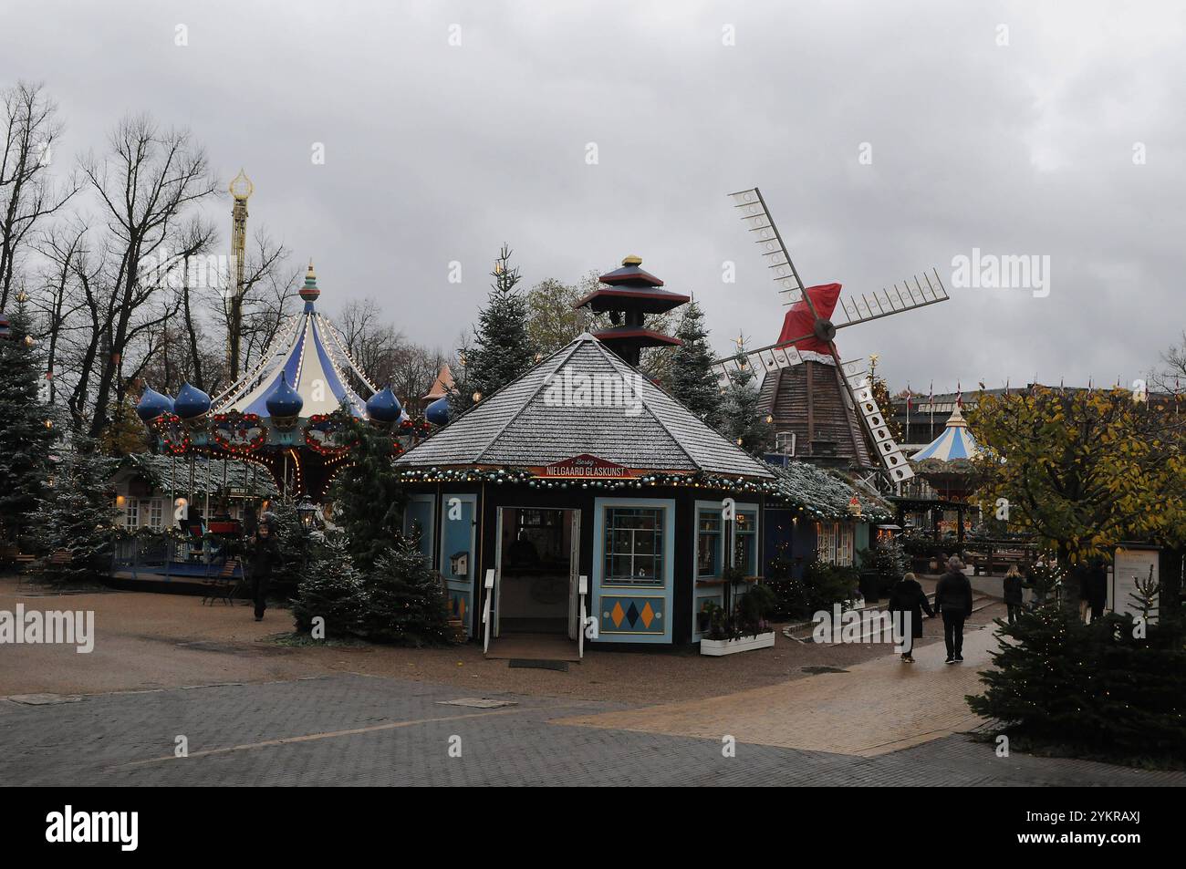 Copenhagen/ DenmarK/19 November 2024/ Jul i tivoli or chistms in tivoli ...