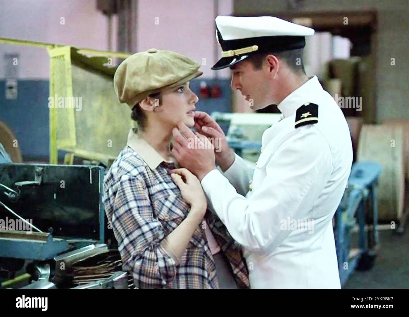 An officer and a gentleman debra winger hi-res stock photography and ...