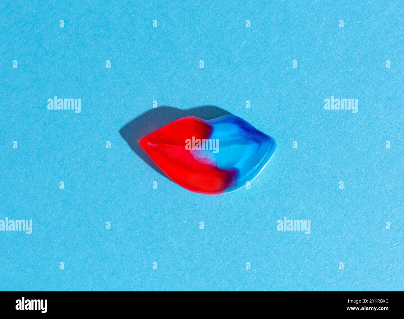 Neon pink lipstick hi-res stock photography and images - Alamy