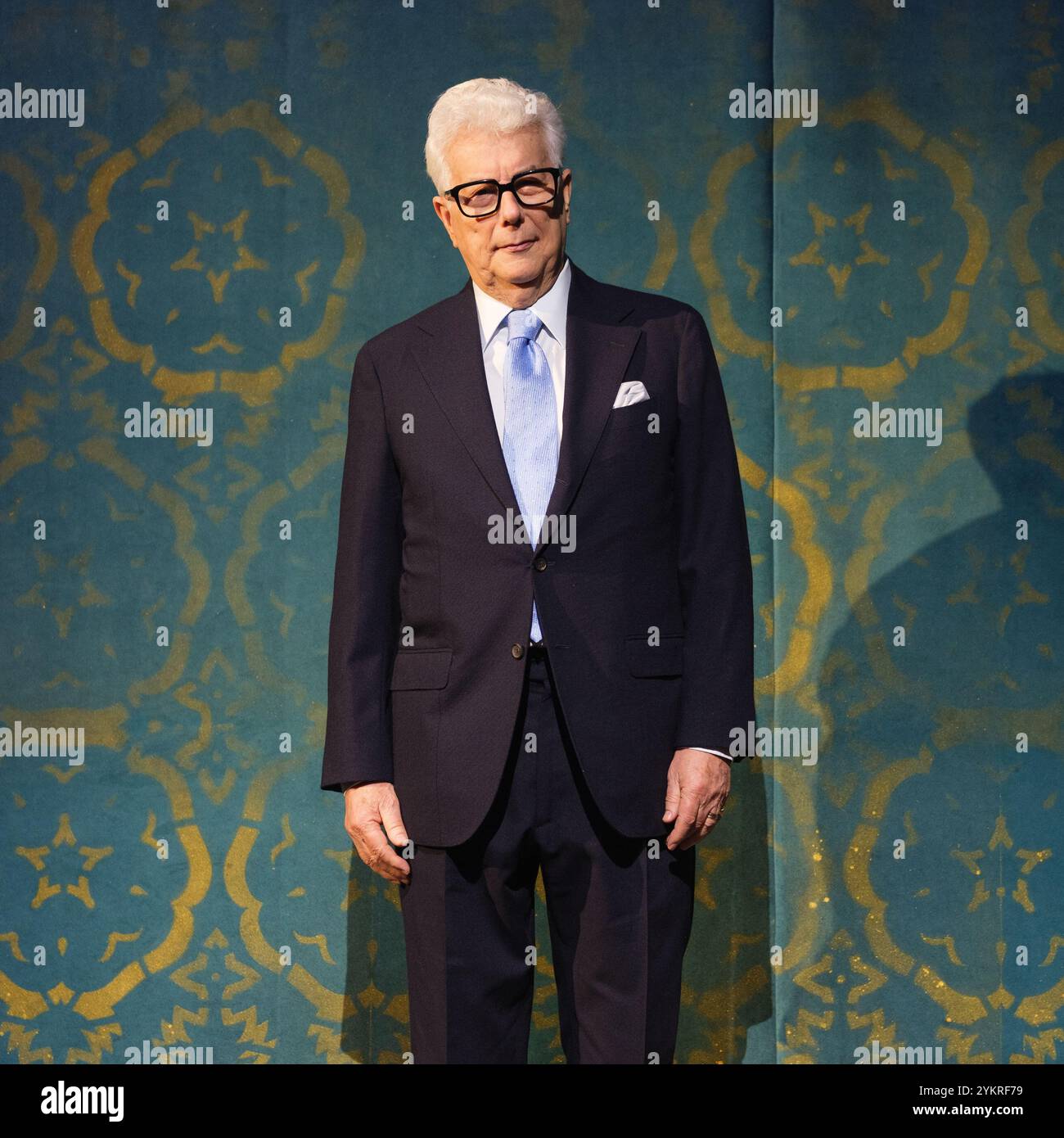 British writer Ken Follett presents "Los Pilares de La Tierra" Musical ...