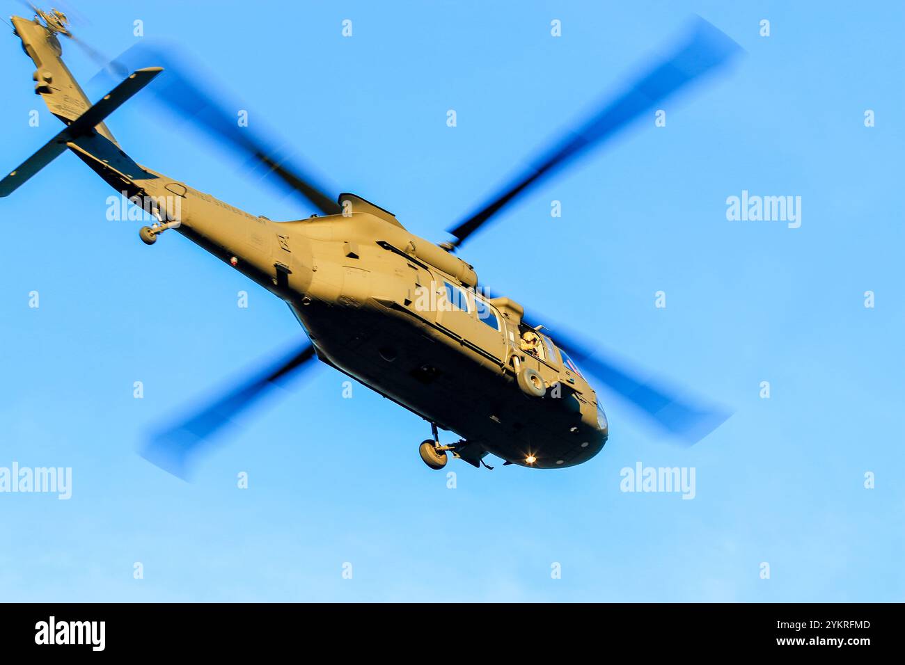 Advanced military equipment hi-res stock photography and images - Alamy