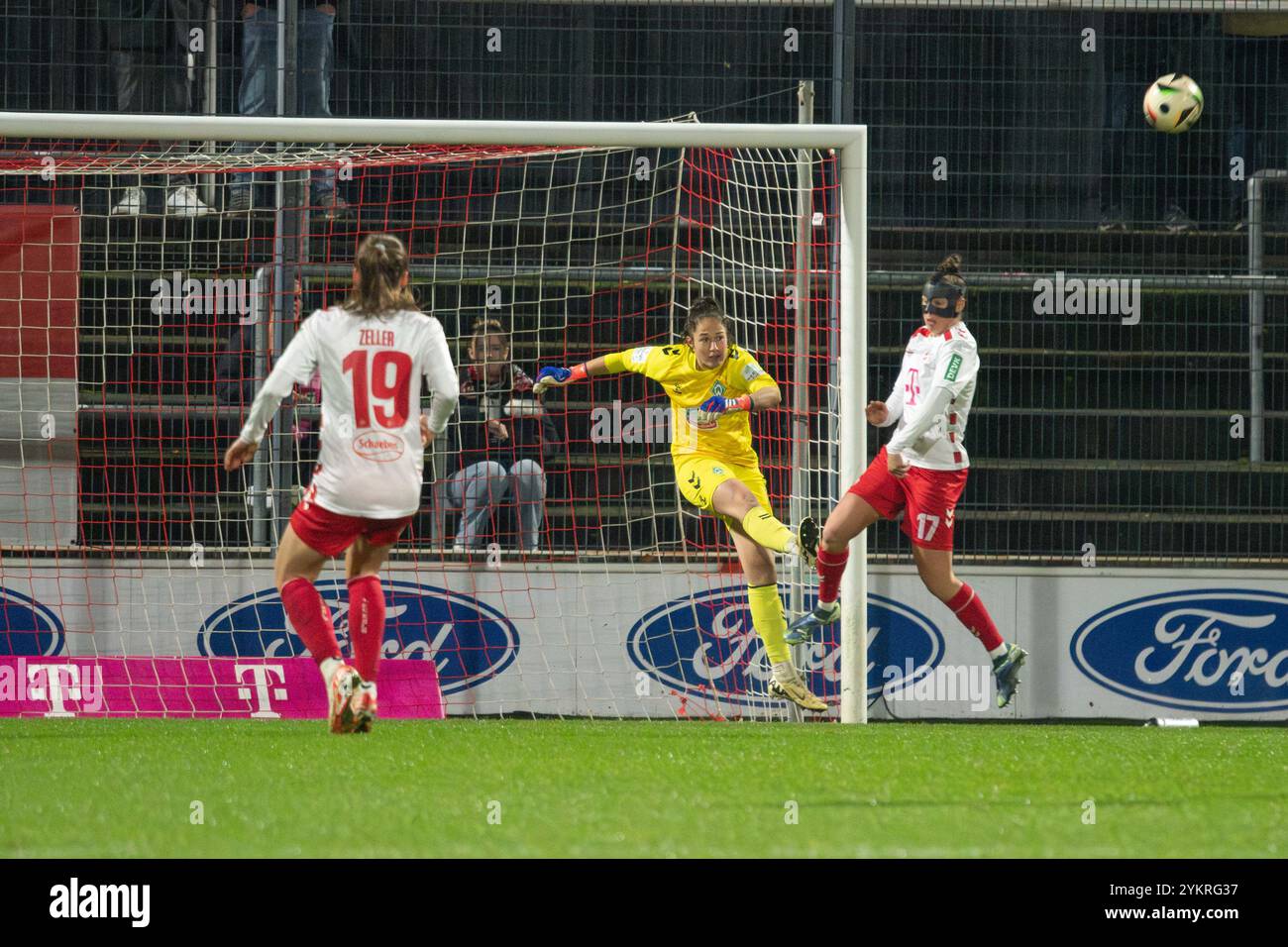 Livia peng hi-res stock photography and images - Alamy