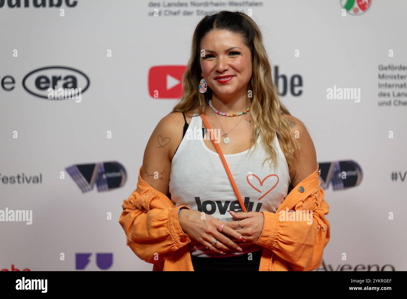 Asmr miss mi hi-res stock photography and images - Alamy