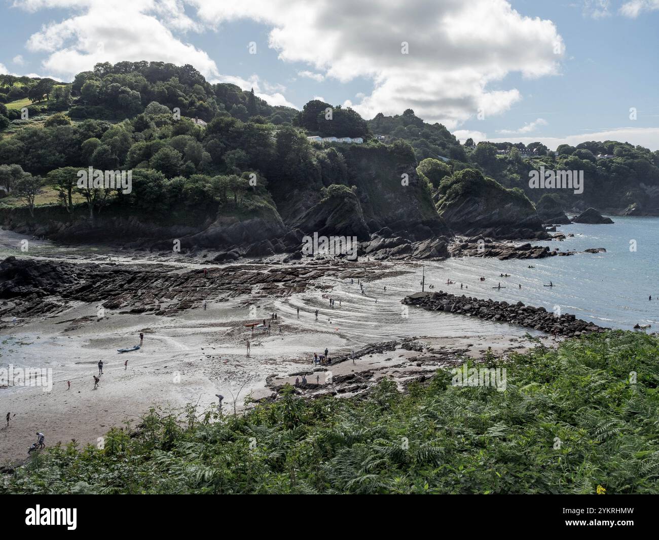Pictures of pebbles hi-res stock photography and images - Alamy