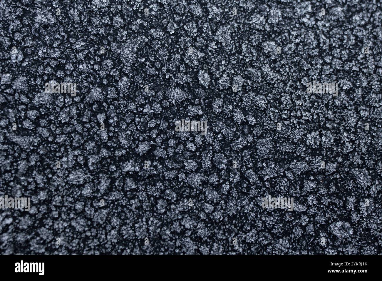 Geometric pattern in frozen water hi-res stock photography and images ...