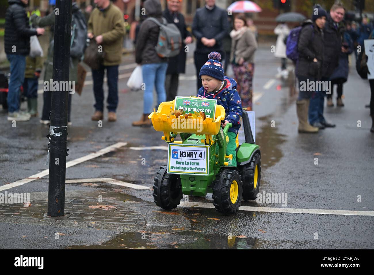 Westminster London, UK. 19th Nov, 2024. Farm owners and people in the ...