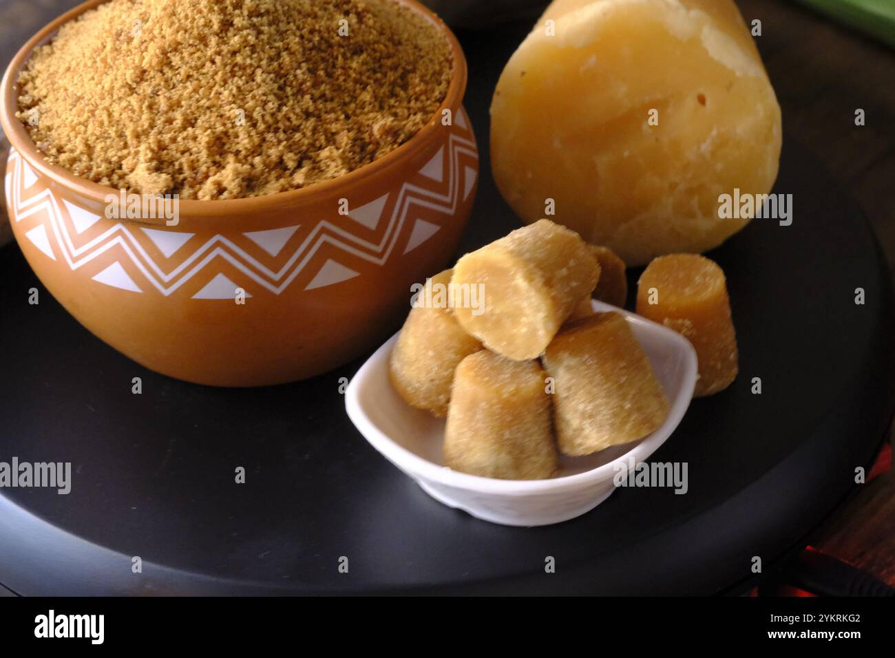 Gul cube hi-res stock photography and images - Alamy