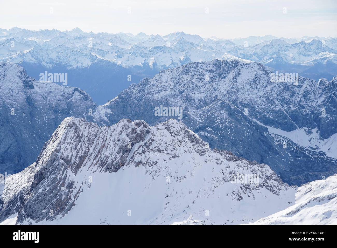 Aussicht von der Zugspitze - Zugspitze 11.10.2024: Zugspitzgipfel ...