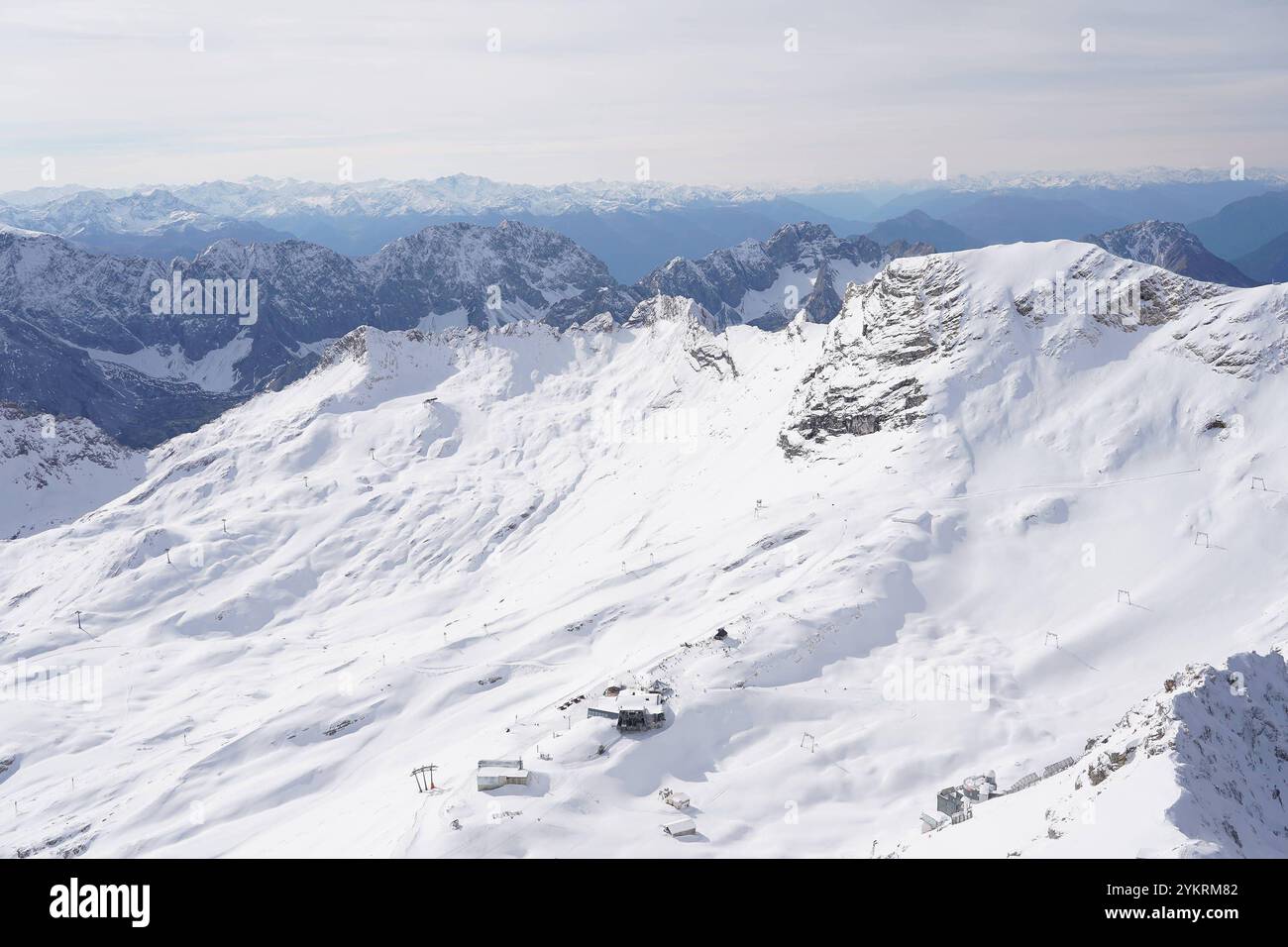 Aussicht von der Zugspitze - Zugspitze 11.10.2024: Zugspitzgipfel ...
