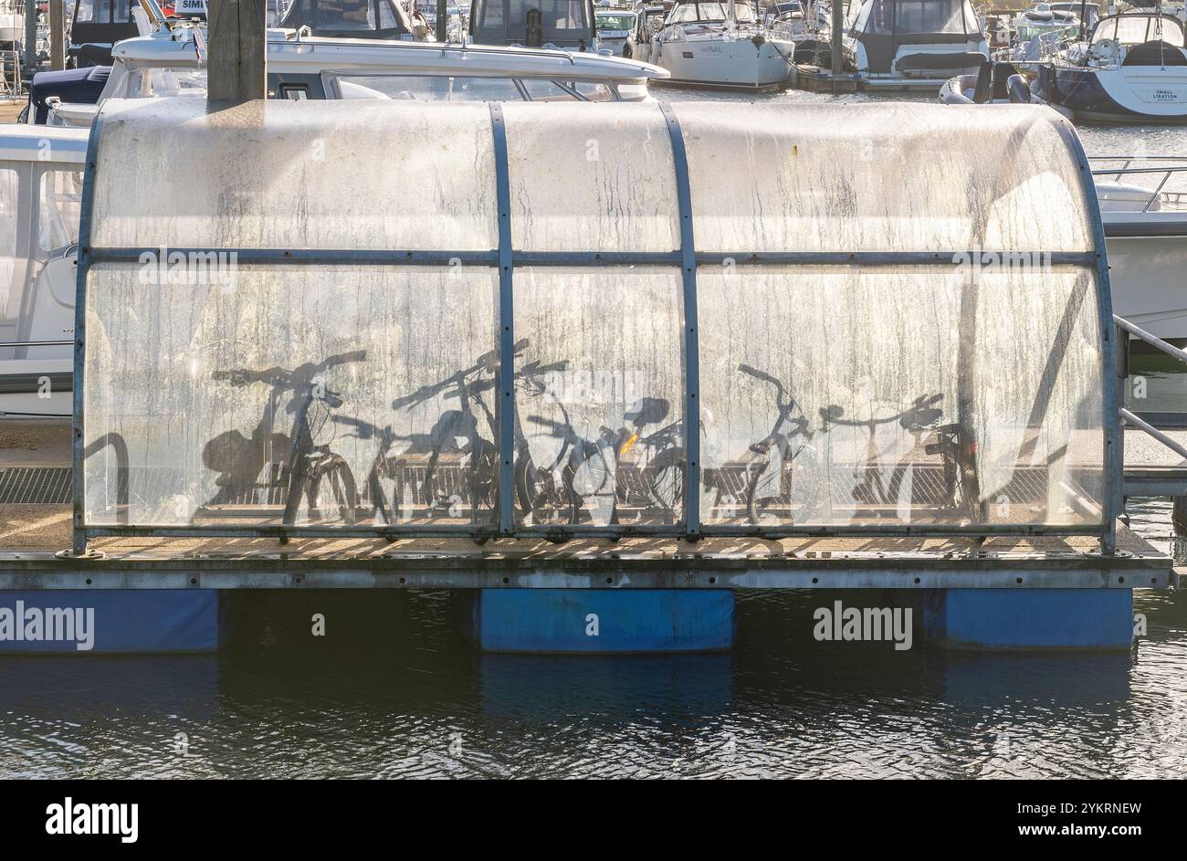 Sheltered bike rack hi-res stock photography and images - Alamy