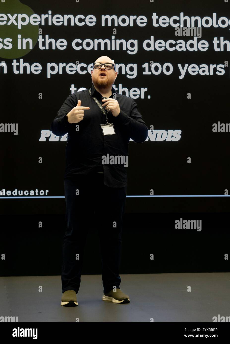 Dan Fitzpatrick, the Ai Educator, giving a talk in Benfleet, Essex ...