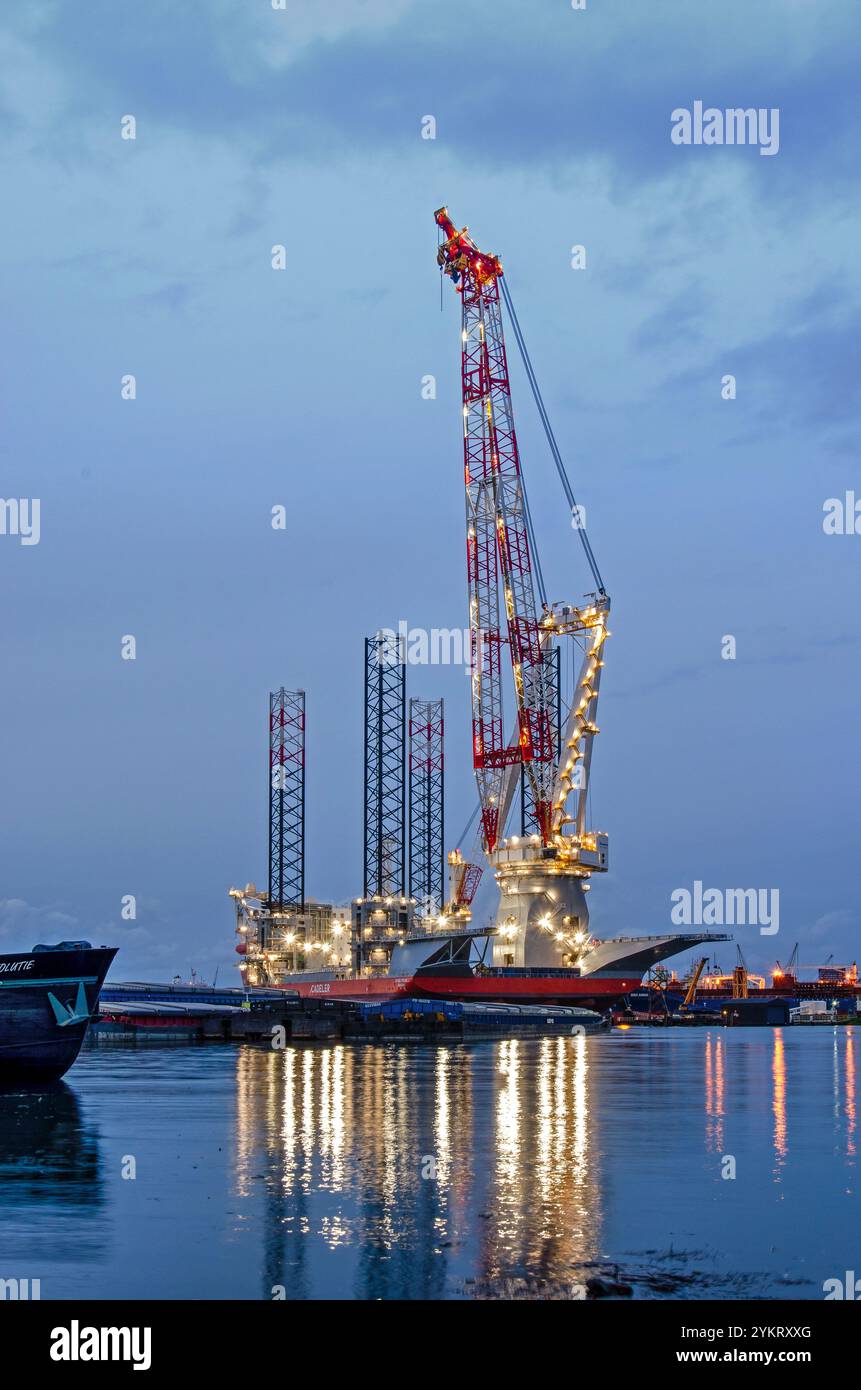 Rotterdam, The Netherlands, November 18, 2024: large construction ...
