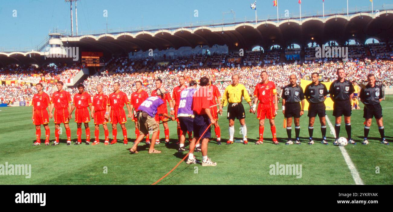 1998 football world cup match photo hi-res stock photography and images ...