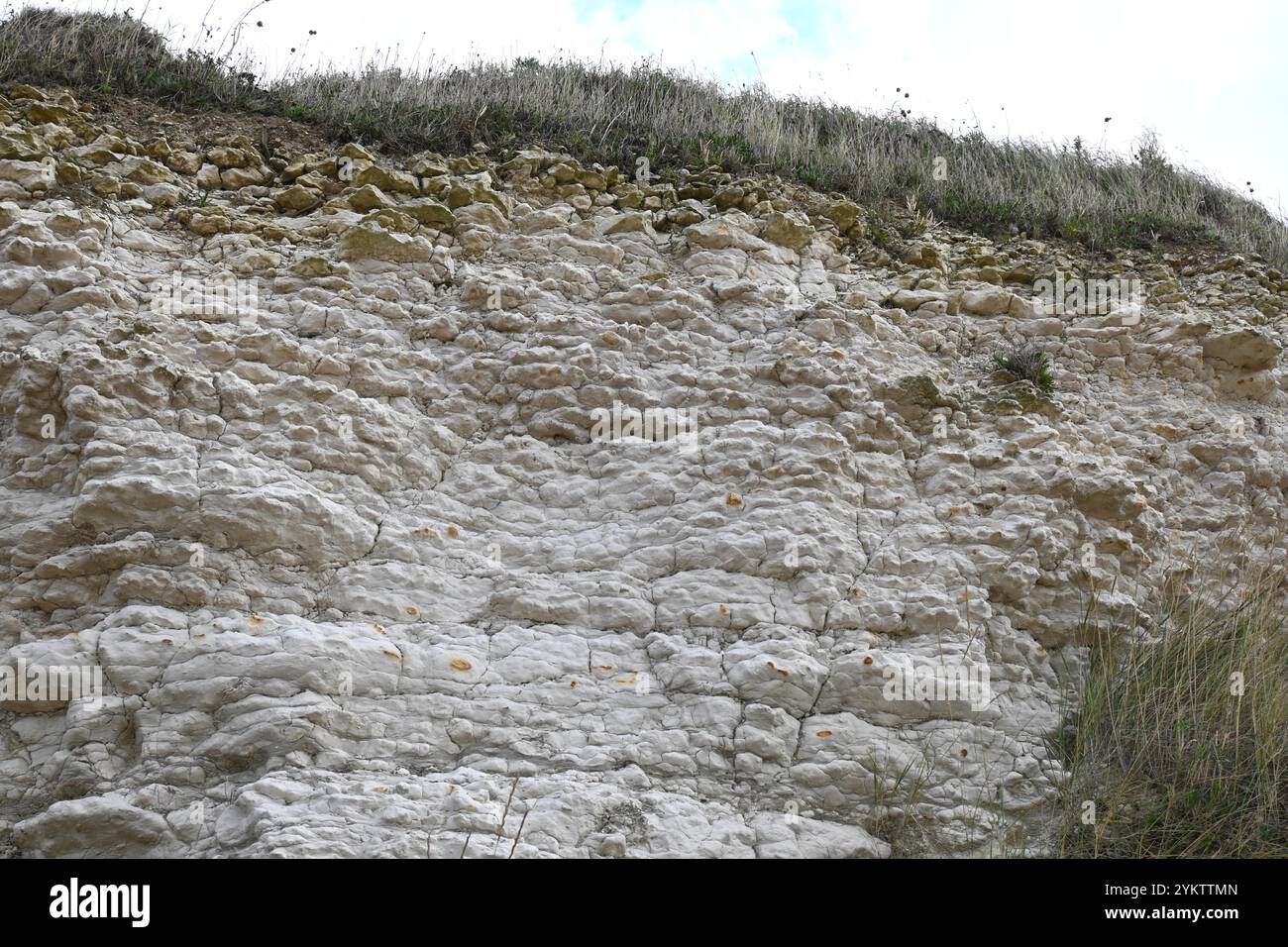white chalk cliff, old hunstanton, norfolk, england Stock Photo - Alamy
