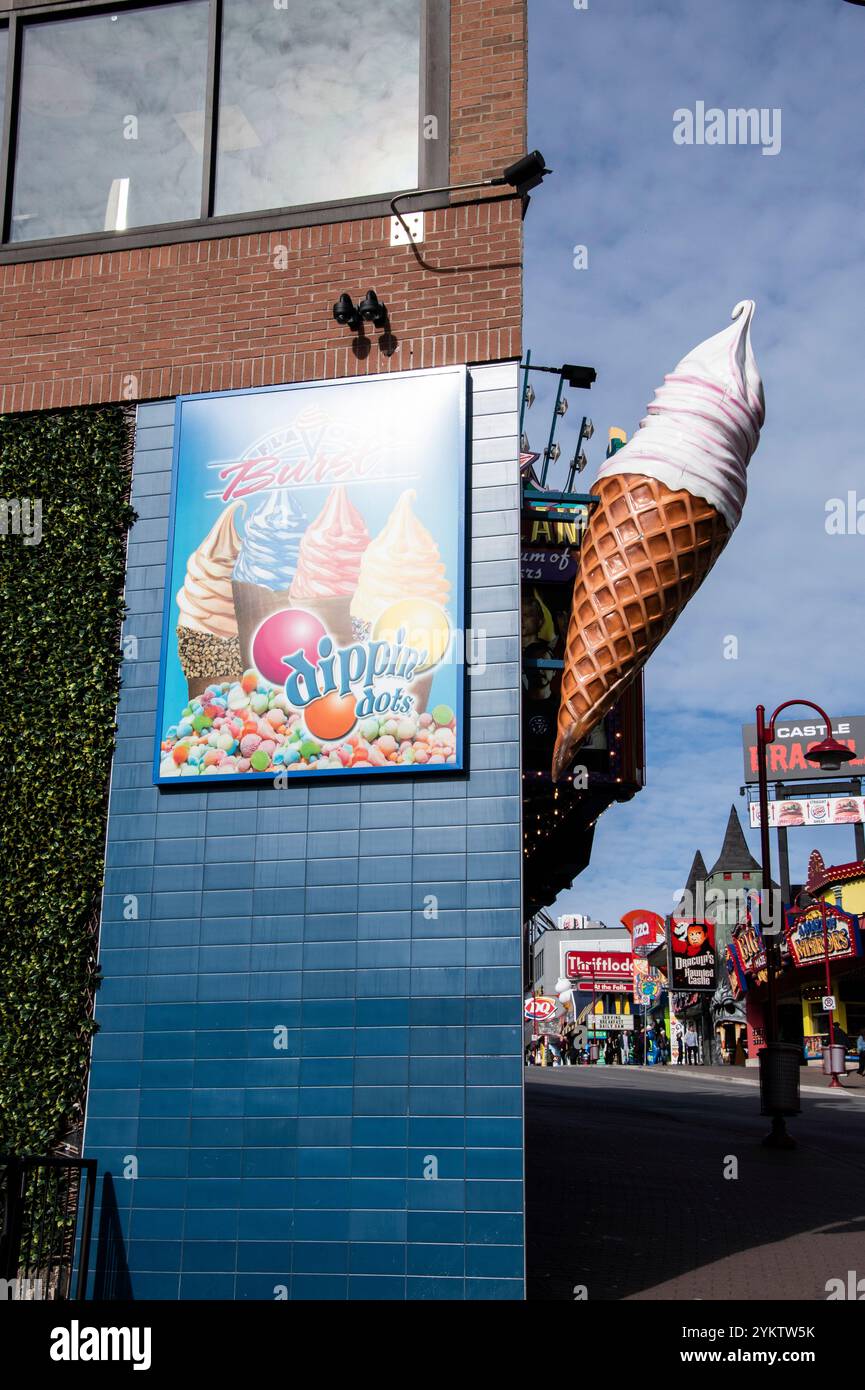 Ice cream cone sign on Clifton Hill in Niagara Falls, Ontario, Canada ...