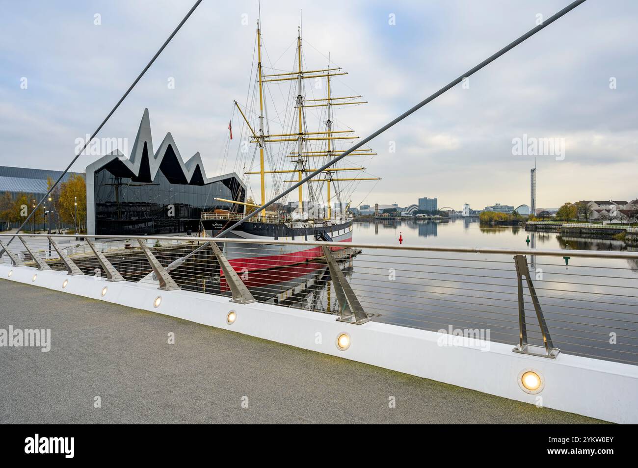 Govan partick bridge hi-res stock photography and images - Alamy