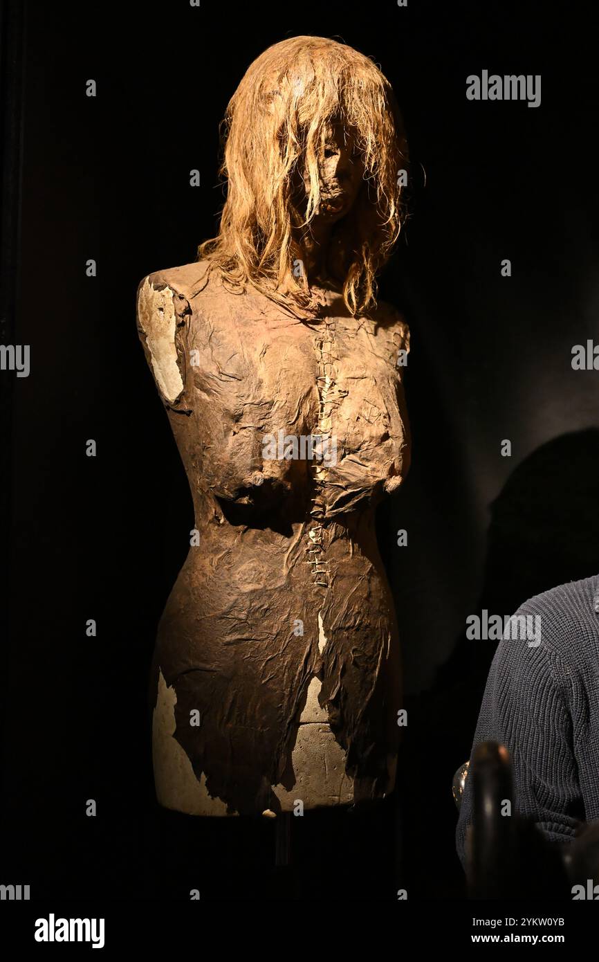 Tailors mannequin covered in human skin Model of a craft by Ed Gein Stock Photo - Alamy