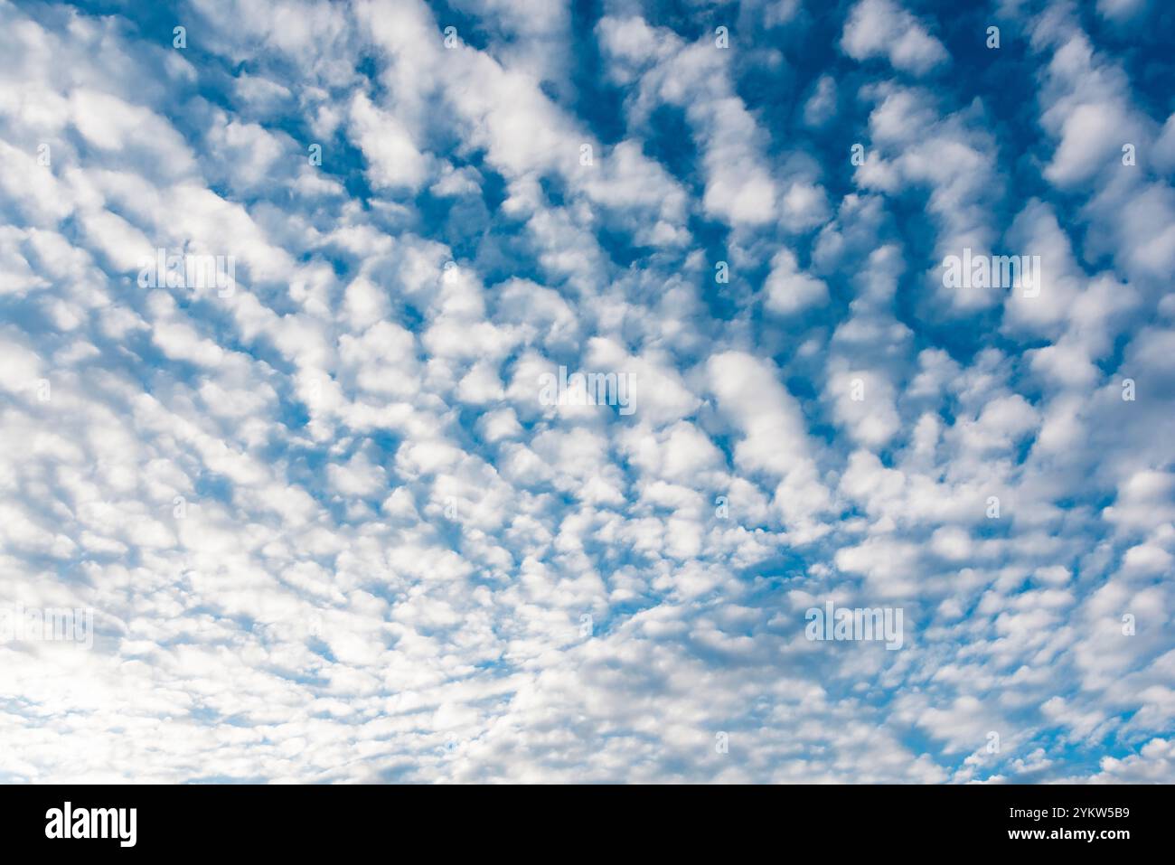 Diferentes nubes hi-res stock photography and images - Alamy