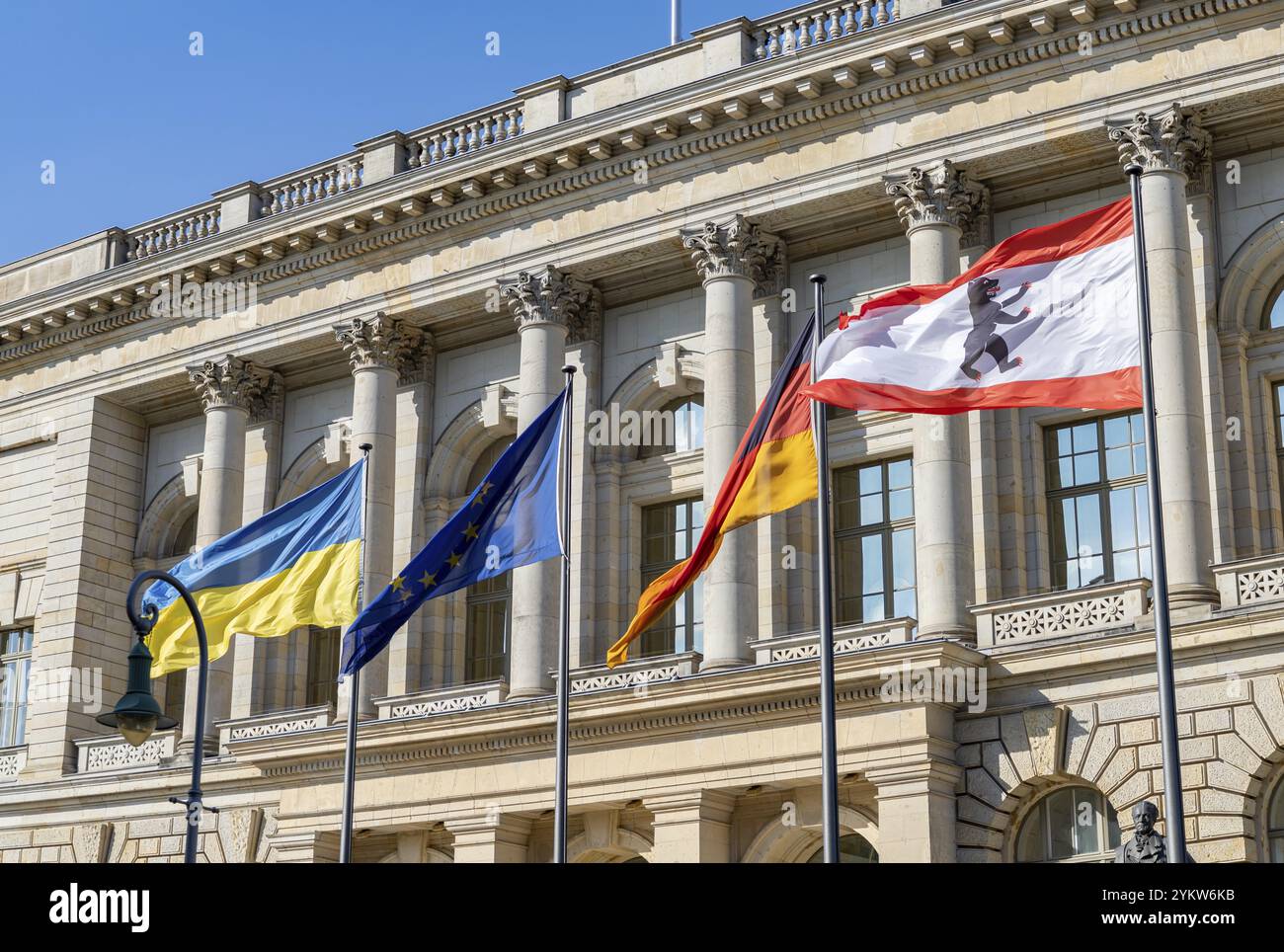 A picture of the flags on the House of Representatives, Berlin's state ...