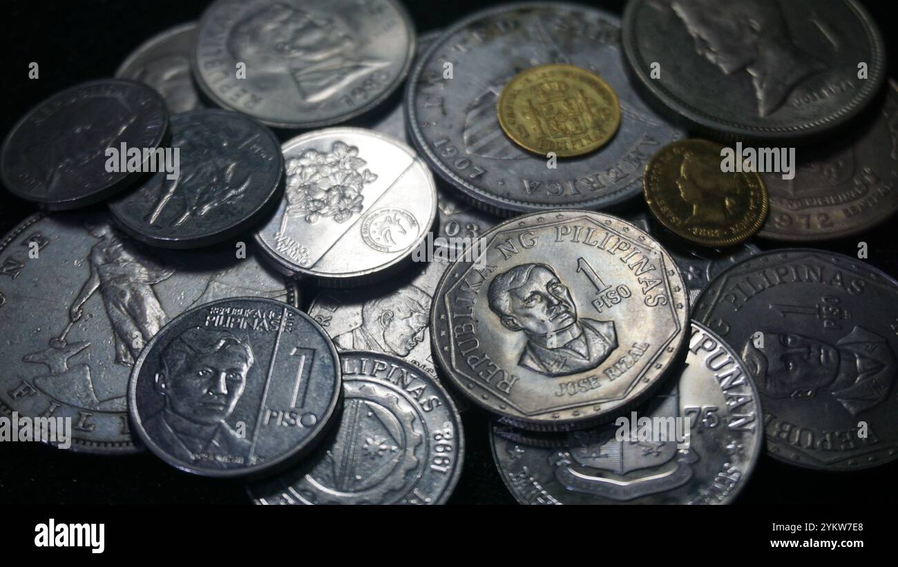 Coins of the Philippines Stock Photo - Alamy