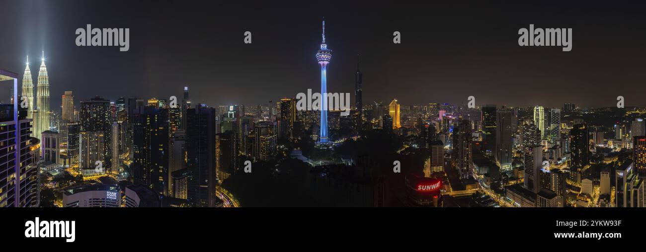 A panorama picture of Kuala Lumpur downtown, with the Petronas Twin ...
