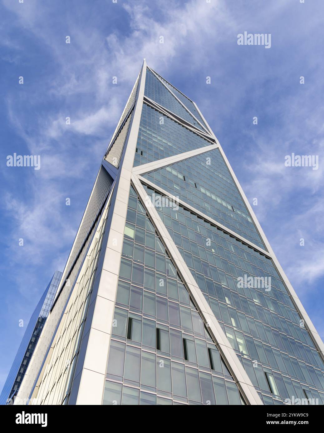 A picture of the 181 Fremont building in Downtown San Francisco Stock ...