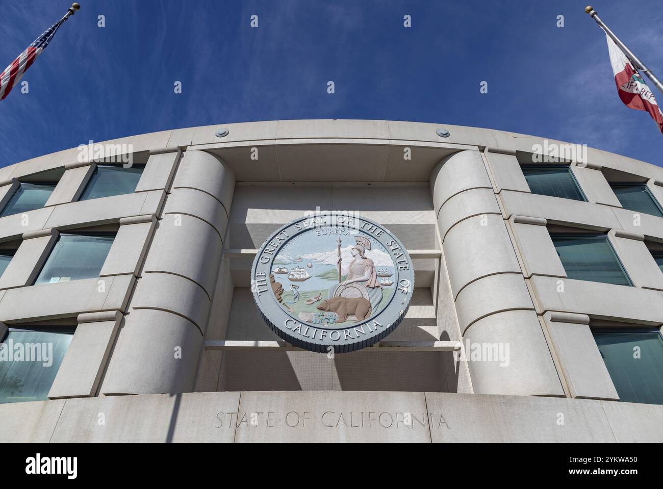 A picture of the Great Seal of the State of California, on the facade ...