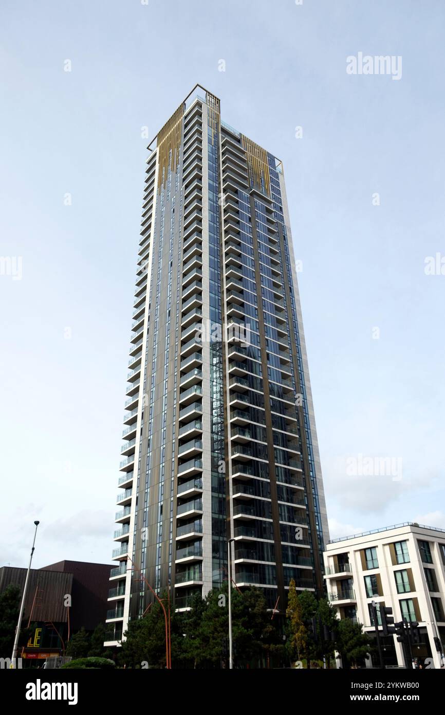 One The Elephant high rise residential tower block at Elephant and ...