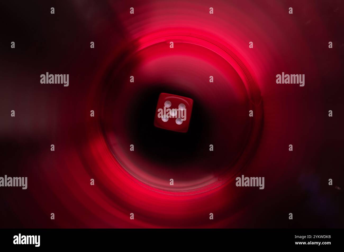 Red circle with number five hi-res stock photography and images - Alamy