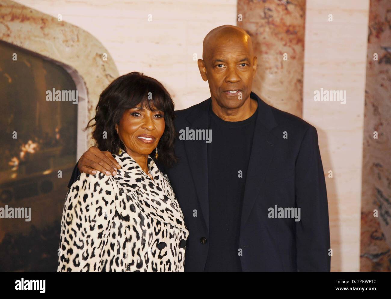 Hollywood, California, USA. 18th Nov, 2024. (L-R) Pauletta Washington ...