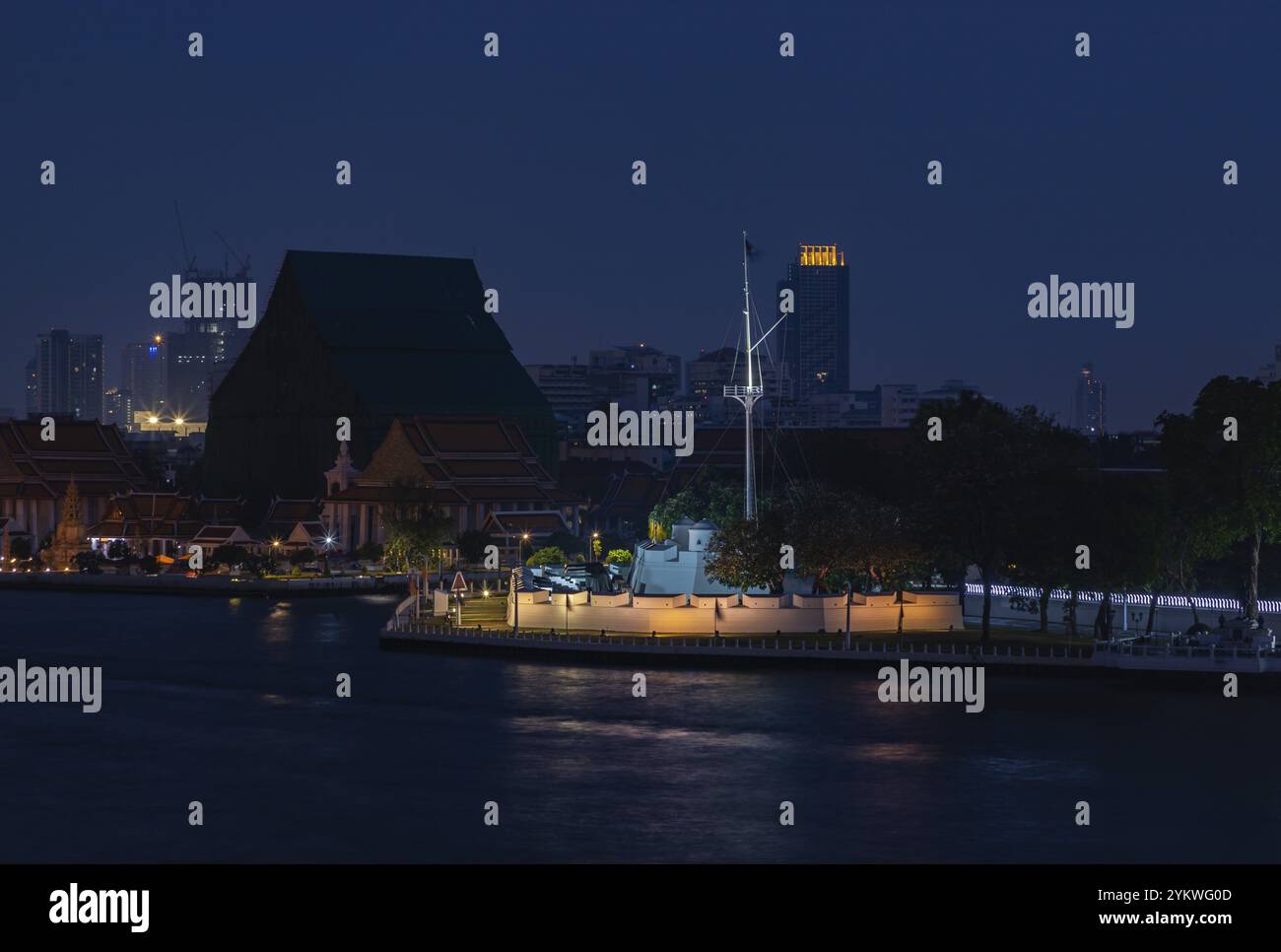 Prasit hi-res stock photography and images - Alamy