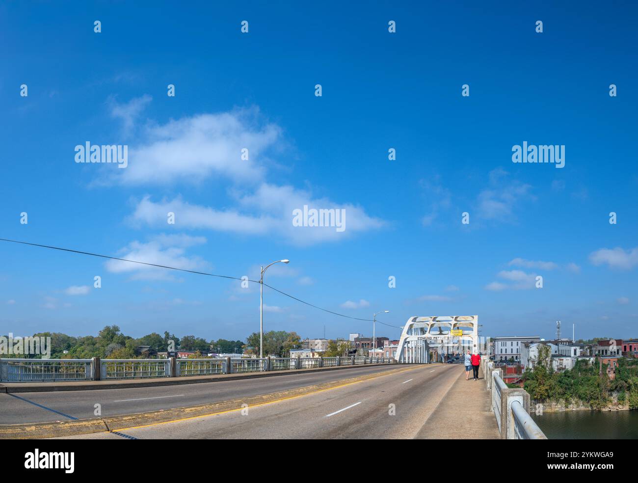 Edmund Pettus Bridge, Selma, Alabama, USA - scene of police violence on ...