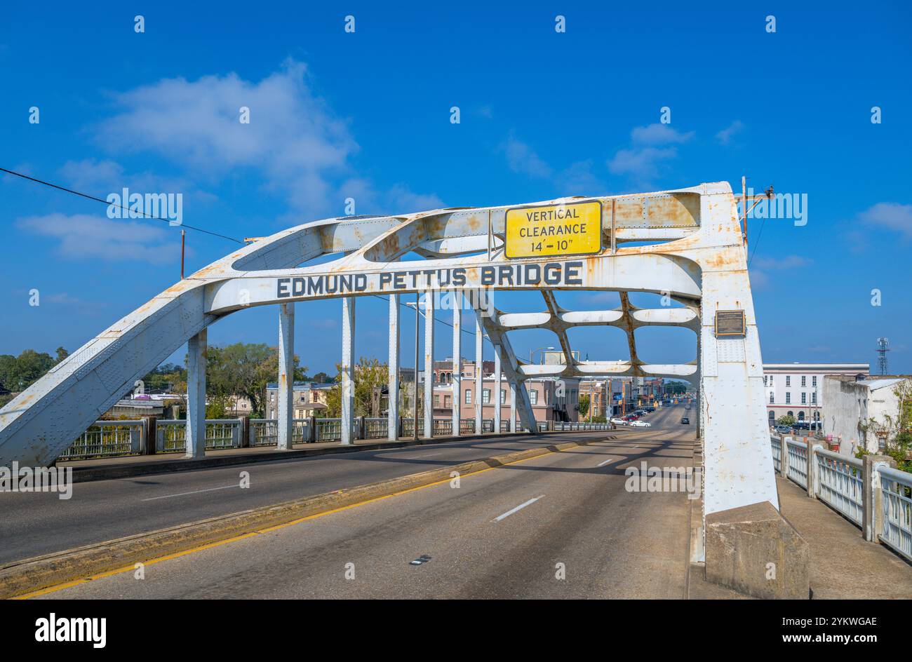 Edmund Pettus Bridge, Selma, Alabama, USA - scene of police violence on ...