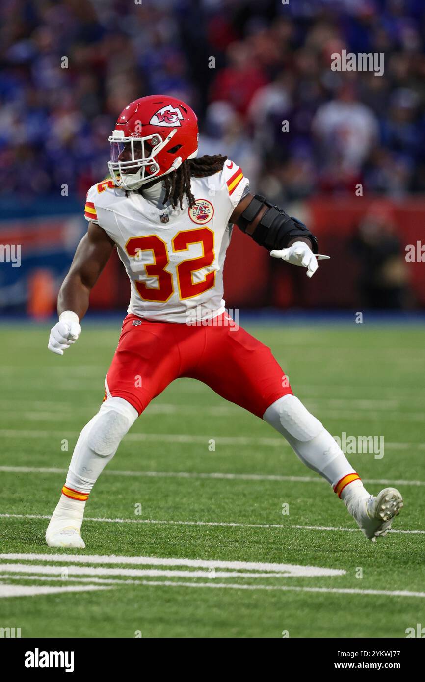 Kansas City Chiefs linebacker Nick Bolton (32) rushes during an NFL ...