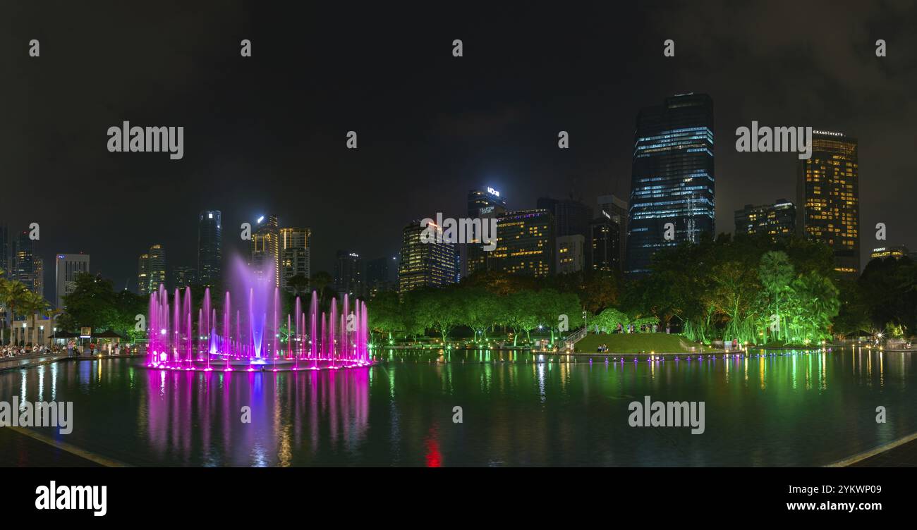 A picture of the KLCC Park water and light fountain show at night Stock ...