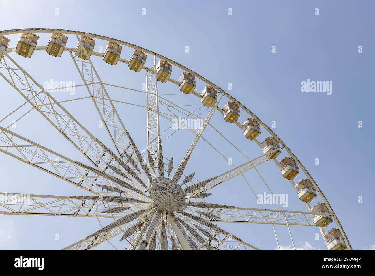 A picture of the Ferris Wheel of Budapest Stock Photo - Alamy