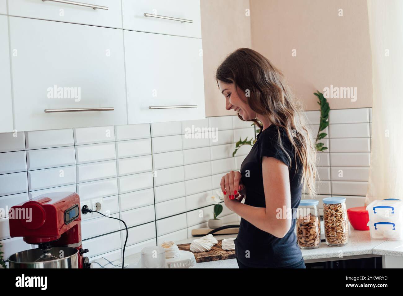 Attractive older woman cake hi-res stock photography and images - Alamy