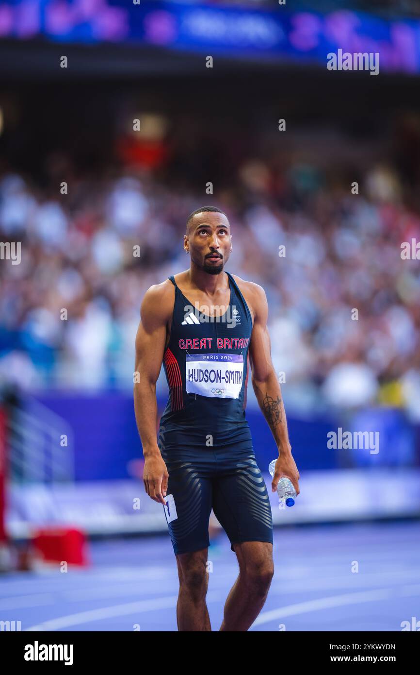 Matthew Hudson-Smith participating in the 400 meters at the Paris 2024 ...