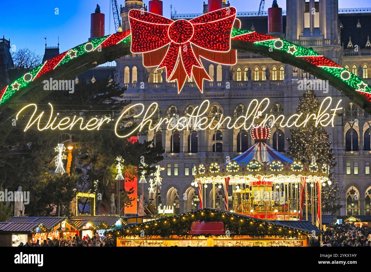 Christmas market on Rathausplatz in Vienna,Austria Stock Photo - Alamy