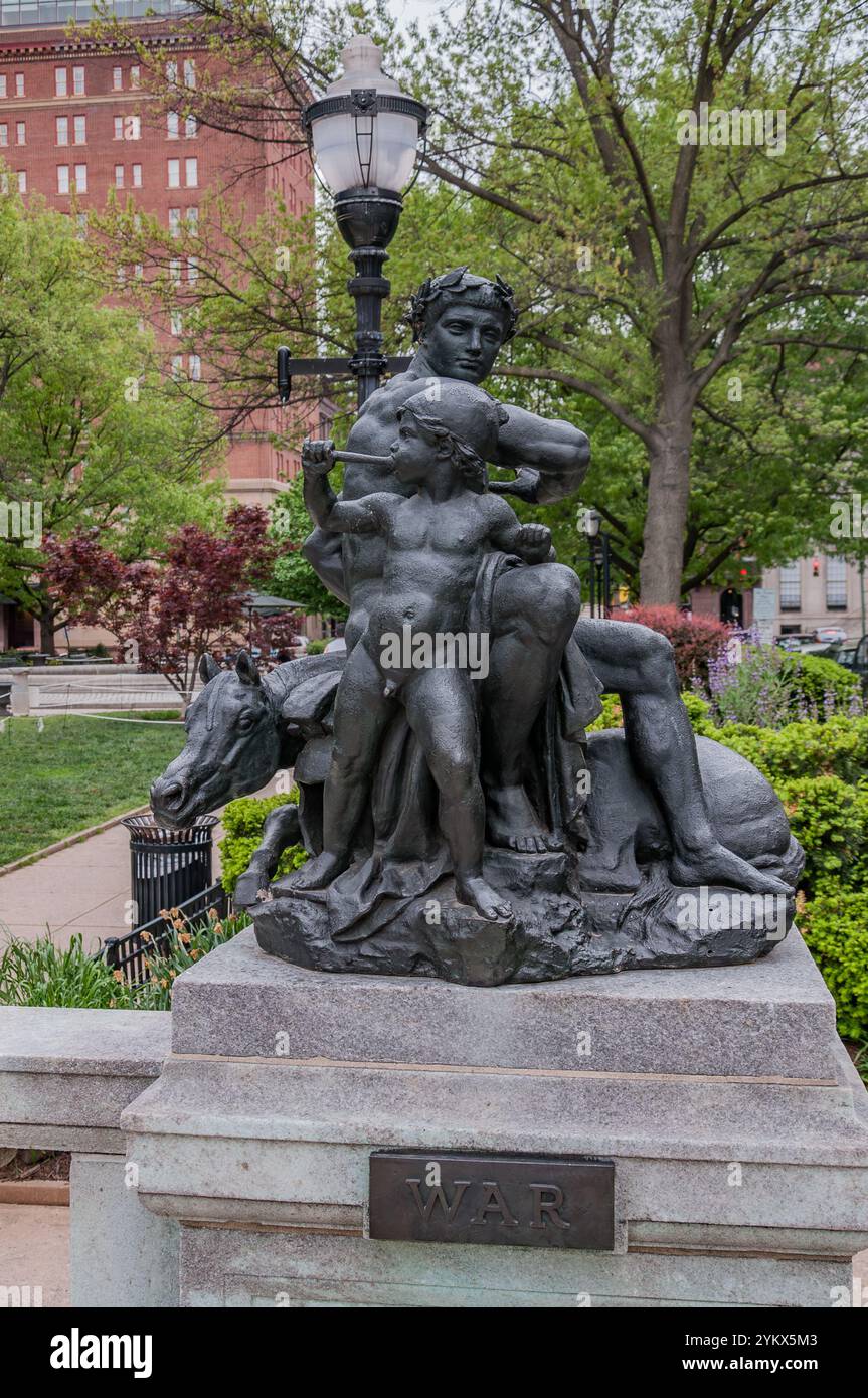 The War Statue, Mount Vernon Place, Baltimore Maryland USA Stock Photo ...