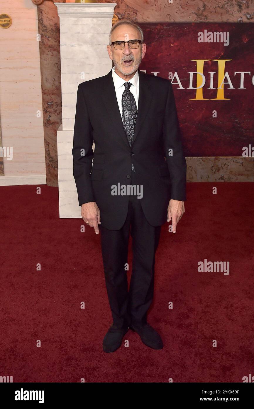 Arthur Max bei der Premiere des Kinofilms Gladiator II im TCL Chinese ...