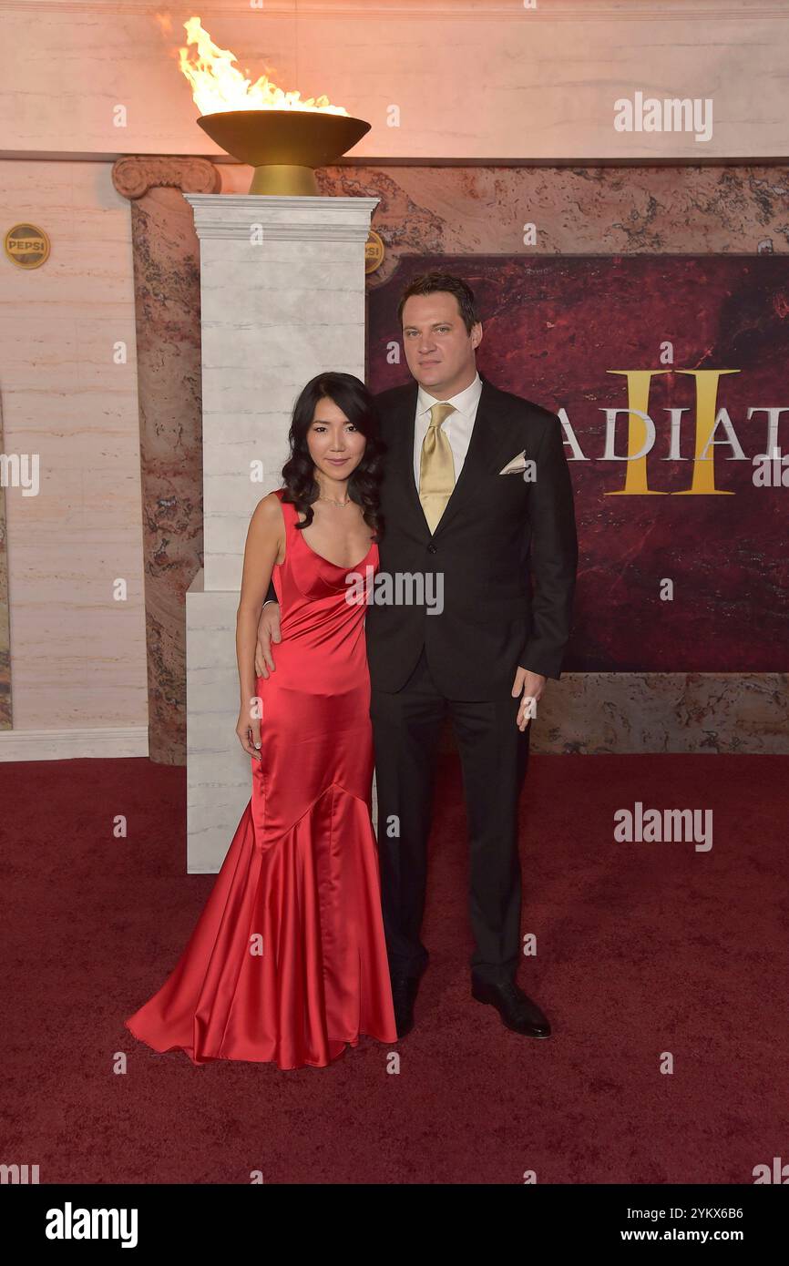 Marika Takeuchi Pruss mit Ehemann Michael Pruss bei der Premiere des ...