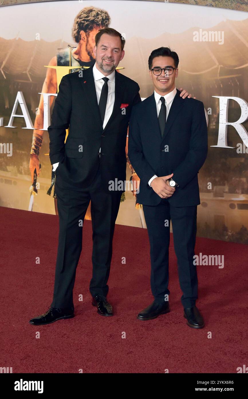 Frederic Goossens mit Gast bei der Premiere des Kinofilms Gladiator II ...